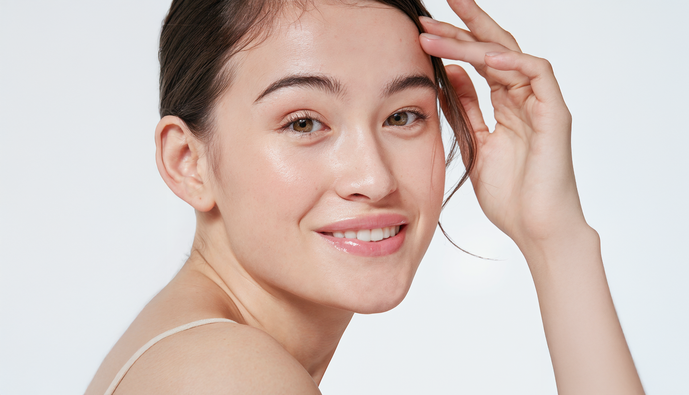Official Veloura Beauty | The Art of Timeless Radiance